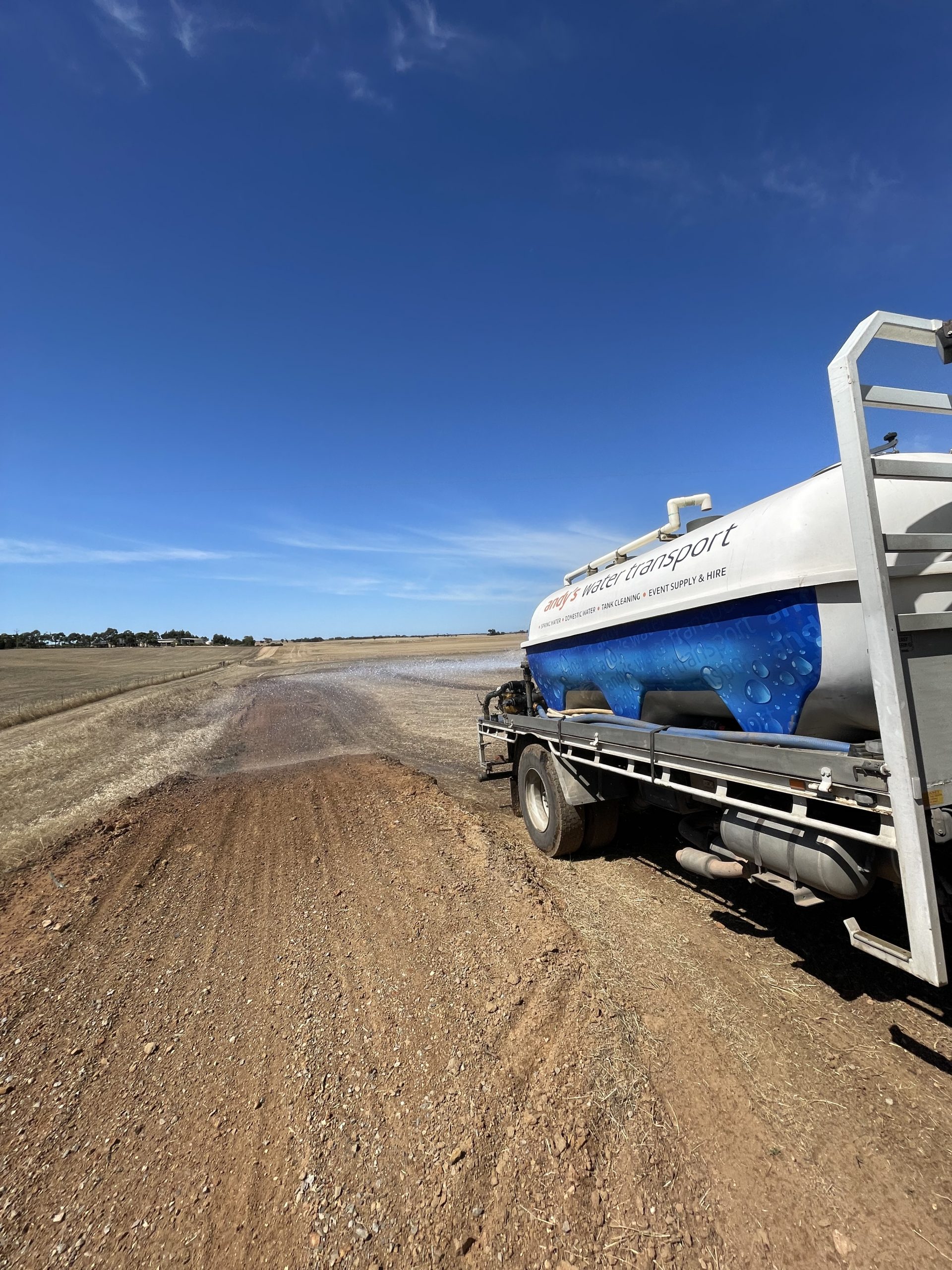 Water Trailers - Andys Water